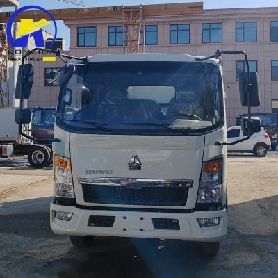 China Radial Tire Design 2024 Sinotruk HOWO 4X2 Mini Dump Truck with One Sleeper Cab and A/C for sale