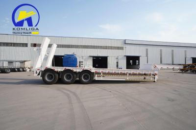 China Flatbed Lowboy Semi Trailer with Heavy Duty 3 Axles and Mechanical Suspension System for sale