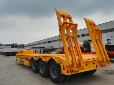 China 4mm Platform Thickness Heavy Duty Low Bed Semi Trailer Chassis Trailer with 1820mm Tread for sale