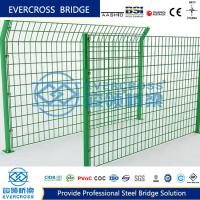 China Protective Fence Mesh 2-3m Width with 3-5mm Wire Diameter for Highway and Security Applications for sale