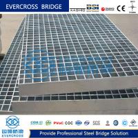 China Steel Grating Platform 30-60mm Spacing 3-5mm Thickness Hot-Dip Galvanized Anti-Slip Metal Grid Flooring for sale