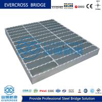 China Hot Dip Galvanized Steel Floor Grating Plate with 3-5mm Thickness and 30-60mm Spacing for Industrial Applications for sale