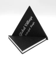 China Eco Friendly Triangle Eyeshadow Palette Special Shaped With Magnetic Closure for sale