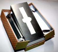 China Special Design Cosmetic Paper Box CMYK Pantone Mascara Packaging Box for sale