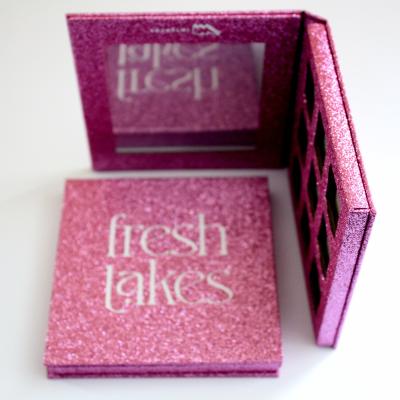 China 9 Holes Custom Empty Eyeshadow Palette Glitter Paper Decoration With Mirror for sale
