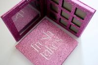 China 9 Holes Custom Empty Eyeshadow Palette Glitter Paper Decoration With Mirror for sale