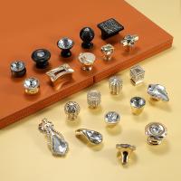 China Wholesale Luxury Nordic Style Crystal Handle Modern Design Zinc Alloy Door and Wardrobe Pulls for Dresser & Drawer for sale