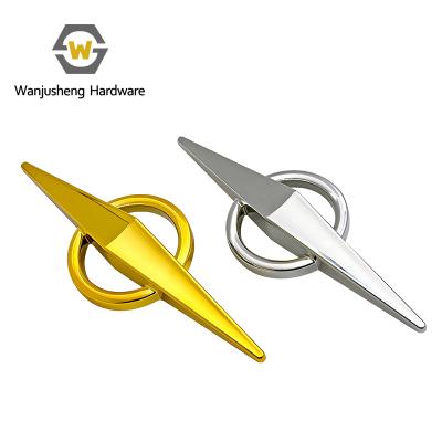 China Light Luxury 30cm Large Rhombus Decorative Buckle with Golden Ring Ornament Hardware Fittings for Sofa Beds and Chairs for sale