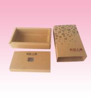 China custom luxury apparel paper gift boxes packaging manufacturer for T-shirt for sale
