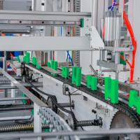 China Automatic Packaging Machine with Labeling System for Square LVT SPC Flooring Manufacturing Factory for sale