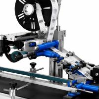 China High Speed Auto Top Labeling Machine for Boxes / Trays / Flat Products for sale