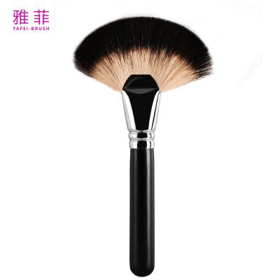 China A14 Professional Animal Hair Makeup Brushes Beauty Single Big Fan Powder Brush for sale