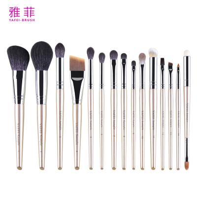 China 291A01915 Makeup Brush Set Custom Logo Makeup Brush Suit With Wood Handle for sale