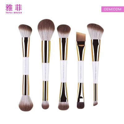 China Medium Tongue-Shaped Classic Sable Hair Blending Brush, OEM/ODM Services Available-Product Code: 15 for sale