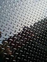 China Checkered Plate Stainless Steel Sheet 24 X 48 2400 X 1200 Patterned Textured 304 Ss 201 Sheet for sale