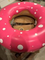 China Donut FRP Sculpture: An Eye-Catching Photo Spot for Cake & Dessert Shops for sale
