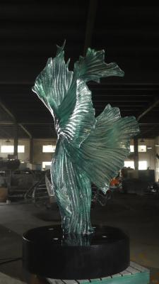 China Customized Size Fiberglass Resin Sculpture with Gradient Realistic Coating for Indoor & Outdoor Decoration for sale