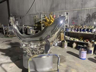 China Custom Chrome Electroplated Whale Sculpture with Gold Crown for Luxury Interior Lobby Decoration for sale