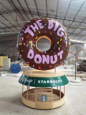 China Custom Fiberglass Figurine for Indoor & Outdoor Decoration with Branded Logo Option Ideal for Theme Park Installation for sale