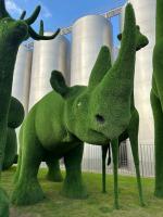 China Custom Fiberglass Animal Statue with Artificial Topiary Grass for Outdoor Garden Decoration for sale
