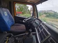China 130 Ton Used Mobile Crane Truck 6 Booms Section 2020 Model Xcmg Xct130t-1 for sale