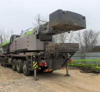 China ZTC1300V863 Zoomlion Mobile Crane 66.6m Fully Extended 130 Ton Max Capacity for sale