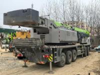 China ZTC1300V863 Zoomlion Mobile Crane 66.6m Fully Extended 130 Ton Max Capacity for sale