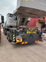 China Zoomlion ZTC251V562-1 truck crane for sale