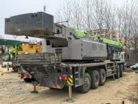 China ZTC1300V863 Crawler Crane Zoomlion Mobile Crane With Counterweight for sale