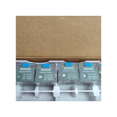 China 3RQ0062-0DF42 Safety Relay Professional High Performance With Compact Body for sale