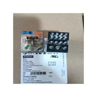 China Professional Power Type Relay 3RQ0034-0CL22 Space Saving For Flexible Automation System for sale