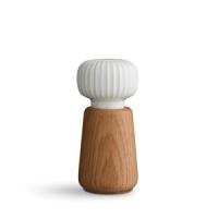 China Custom Adjustable Pepper Mill Grinder 7 Inch Wooden Salt And Pepper Mills for sale