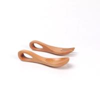 China 0 - 12 Months BPA Free Wooden  Baby Spoon Fork Set Animal Shaped for sale