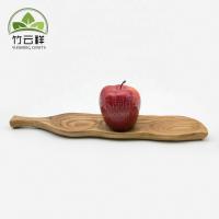 China Wooden Serving Tray Platter with Leaf Design Serveware Kitchen Accessories Good For Organize Cake Or Fruits for sale