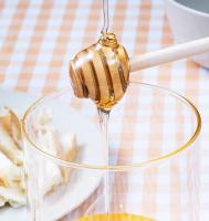 China wooden Honey Dipper Stick Mini Wooden Dispensing Collecting Kitchen Dining (3 inch) for sale