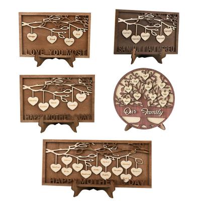 China Family Tree Personalized Christmas Wooden Gift Family Names Gift Hanging Hearts for sale