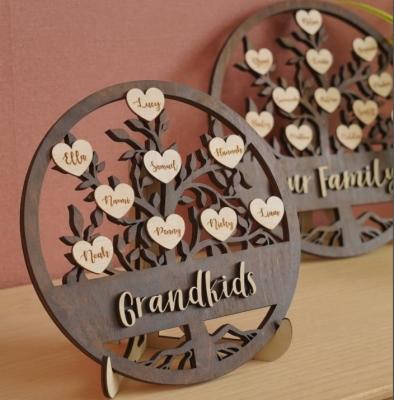 China Personalized Wooden Family Tree Frames  Meaningful Gift Personalized Sign Bedroom Decor Wood Wall for sale