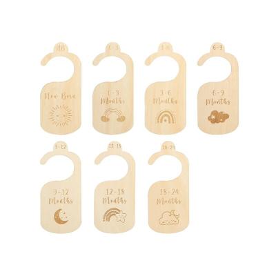 China 7pcs Natural  Nursery Wooden Clothes Dividers  for  Closet Organization ,Baby Shower Gift for sale