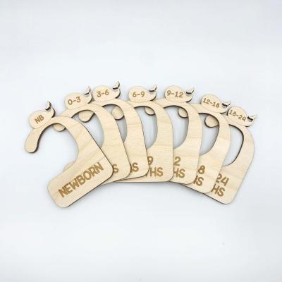 China 7pcs wooden whale  Baby closet dividers  Divider Clothes Organizer for sale