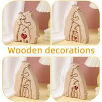 China Customize Heart-shaped Solid Wood Decoration Crafts Mother's Day Gift Wood Animal Bear Family Elephant Ornaments for sale