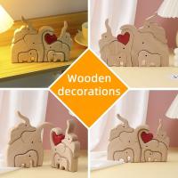 China Customize Heart-shaped Solid Wood Decoration Crafts Mother's Day Gift Wood Animal Bear Family Elephant Ornaments for sale
