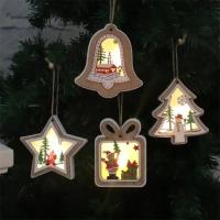 China Custom Assorted Christmas Family Atmosphere Wooden Decorative Pendant for sale