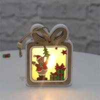 China Custom Assorted Christmas Family Atmosphere Wooden Decorative Pendant for sale