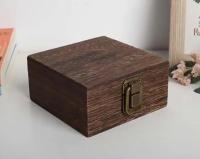 China Exquisite practical wooden jewelry packing case for sale