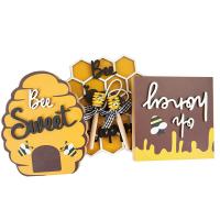 China Honey Bee Blocks Beehive Mini Wood Block Signs Decoration for sale