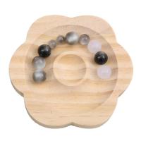 China Customized Wholesale Wooden Holder for Jewelry Bracelet Beautiful Display for sale