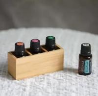 China Wooden Essential Oil Display Stand Tabletop Essential Oils Perfume Storage Racks Oil Bottles Holder for sale