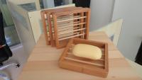 China simplicity wooden soap shelf new style soap dish decorative for bathroom for sale