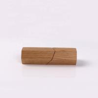 China Modern Wooden Coat Hook for Hanging Clothes - Customizable Size for sale