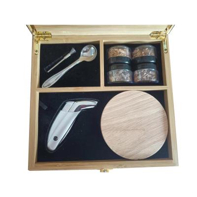 China Hot selling Cocktail Smoker Kit Whiskey Smoker Infuser Kit for Drinking with Torch and  Wood Chips for sale
